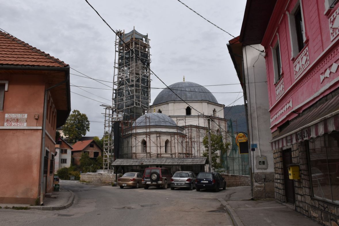 BiH /Obilježena 450. godišnjica izgradnje džamije u Čajniču / Radio ...