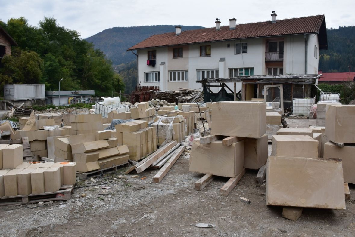 BiH /Obilježena 450. godišnjica izgradnje džamije u Čajniču / Radio ...