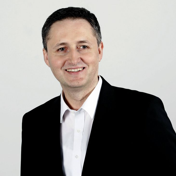 ! /Bećirović uputio poziv svim liderima sa ciljem formiranja Pokreta za ...